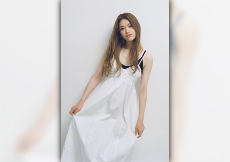 表紙は松村沙友理、須田亜香里や染谷有香も登場の『FLASH』が発売中 - QJWeb クイック・ジャパン ウェブ