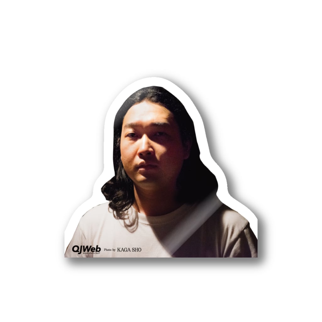 第1弾はかが屋・加賀『QJWebカメラ部』オフィシャルグッズ発売決定！ - QJWeb クイック・ジャパン ウェブ