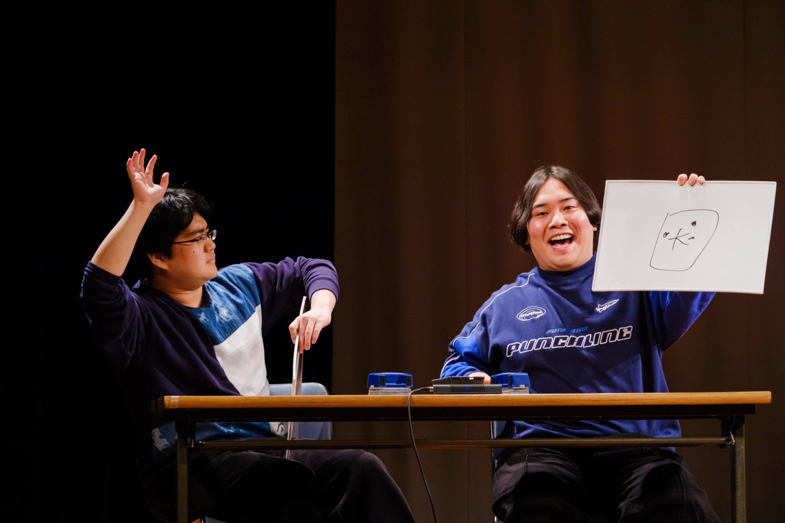 コンビ大喜利決定戦『AUN』の“学生版”が初開催、肉友が頂点に立った4時間半の激戦をレポート - QJWeb クイック・ジャパン ウェブ