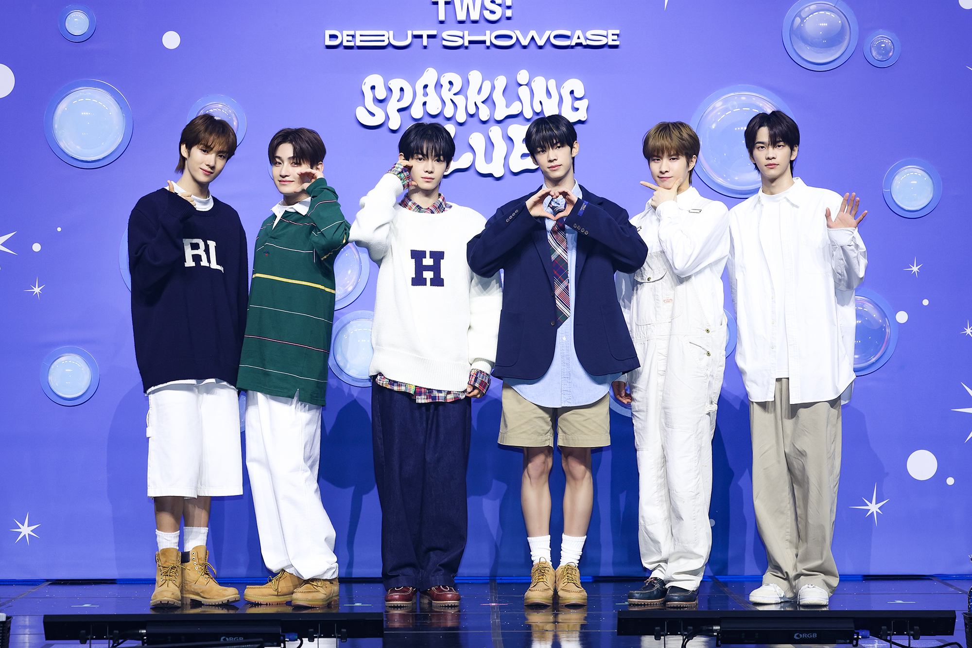 【写真30枚】「こりゃ“SEVENTEENの弟分”だ…」超大型新人・TWSの韓国ショーケースでセブチファンが感動した理由 - QJWeb クイック・ジャパン ウェブ