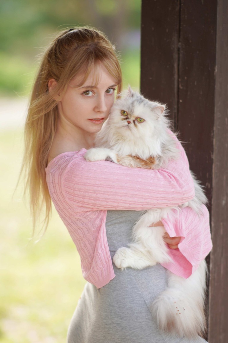 黒船天使、貸切温泉で桜を堪能！「日本の春で一番好きなもの」＜ジェマ・ルイーズの航海日誌 #14＞ - QJWeb クイック・ジャパン ウェブ