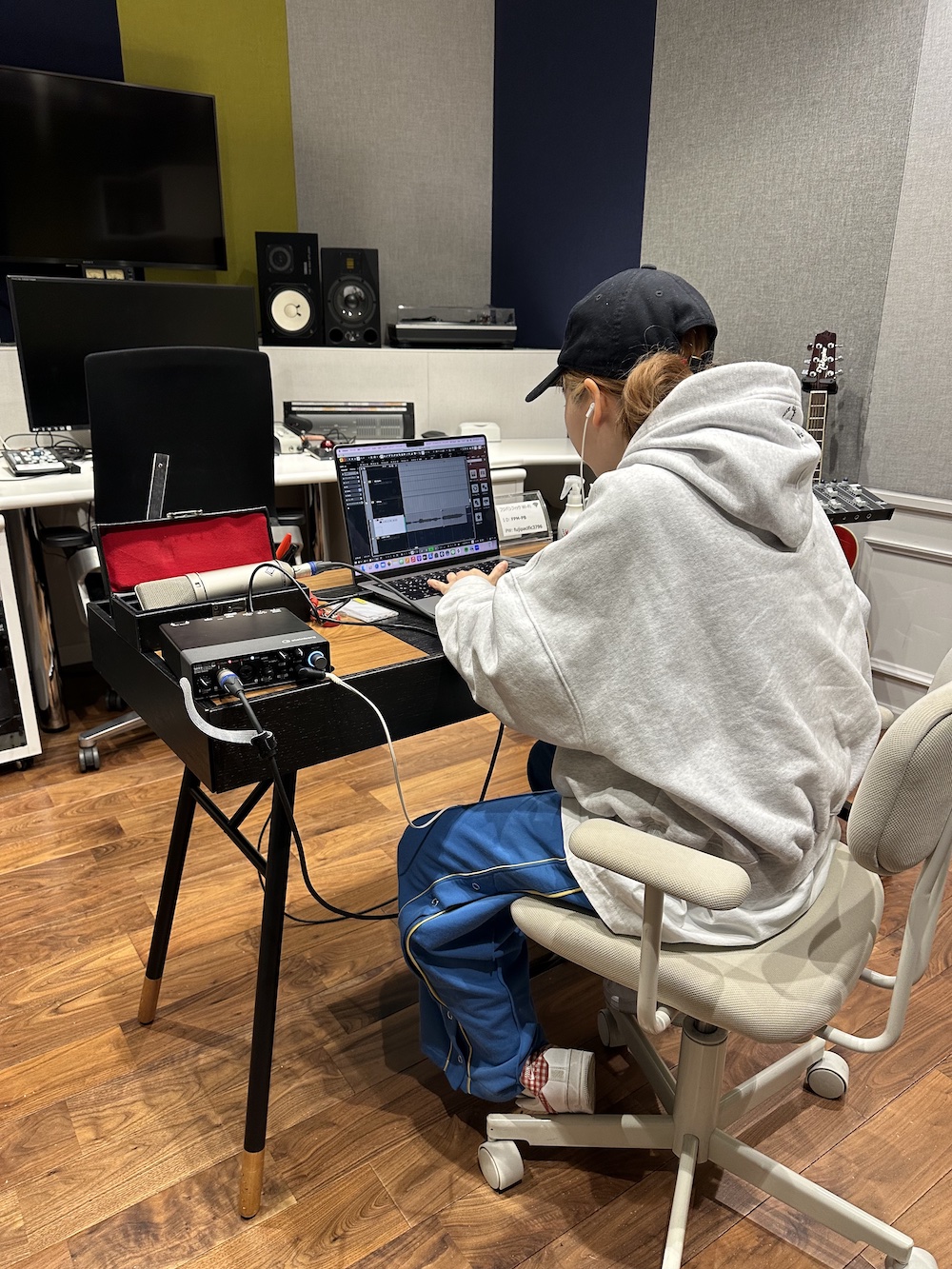 Furui Rihoが「音楽という沼」にハマるまで - QJWeb クイック・ジャパン ウェブ