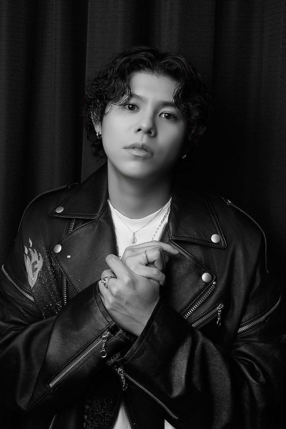 【BE:FIRST映画公開記念】SHUNTO×LEOが明かす、お互いの“輝いている”と思った瞬間「『Softly』のLEOの歌声はめっちゃいい」 - QJWeb クイック・ジャパン ウェブ