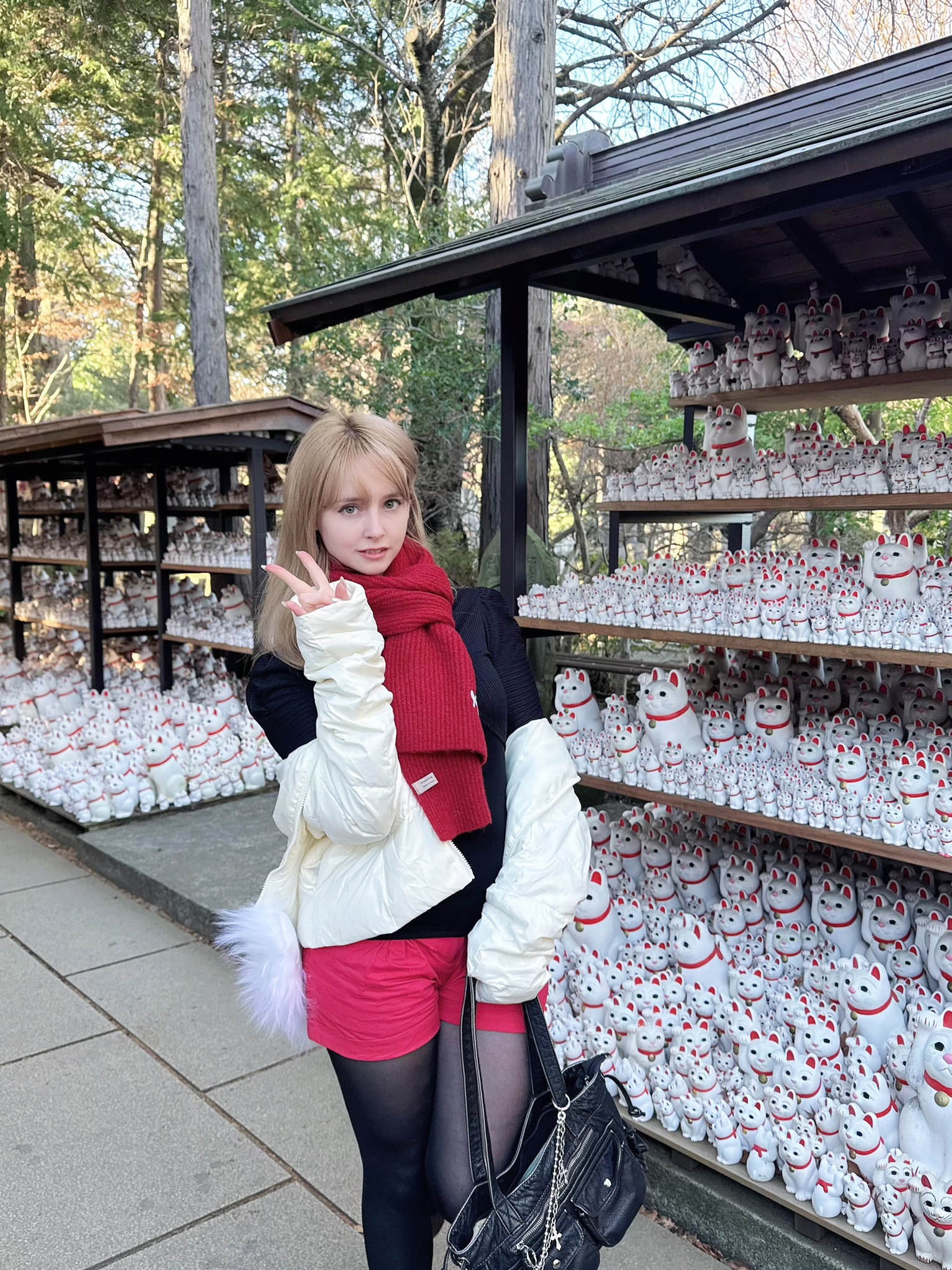 黒船天使「日本に大きな家族がいるような気持ち」。“ヒーロー”だった祖父を亡くして思うこと＜ジェマ・ルイーズの航海日誌 #22＞ - QJWeb クイック・ジャパン ウェブ