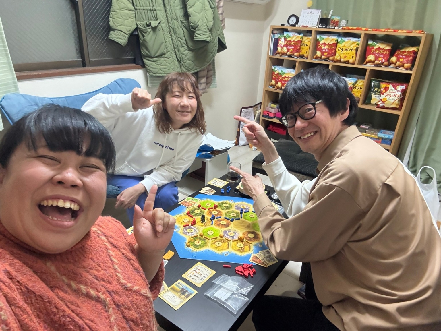 『ボドゲ万歳！！』【Aマッソむらきゃみのグルメ連載「今月のスープ」#16】 - QJWeb クイック・ジャパン ウェブ