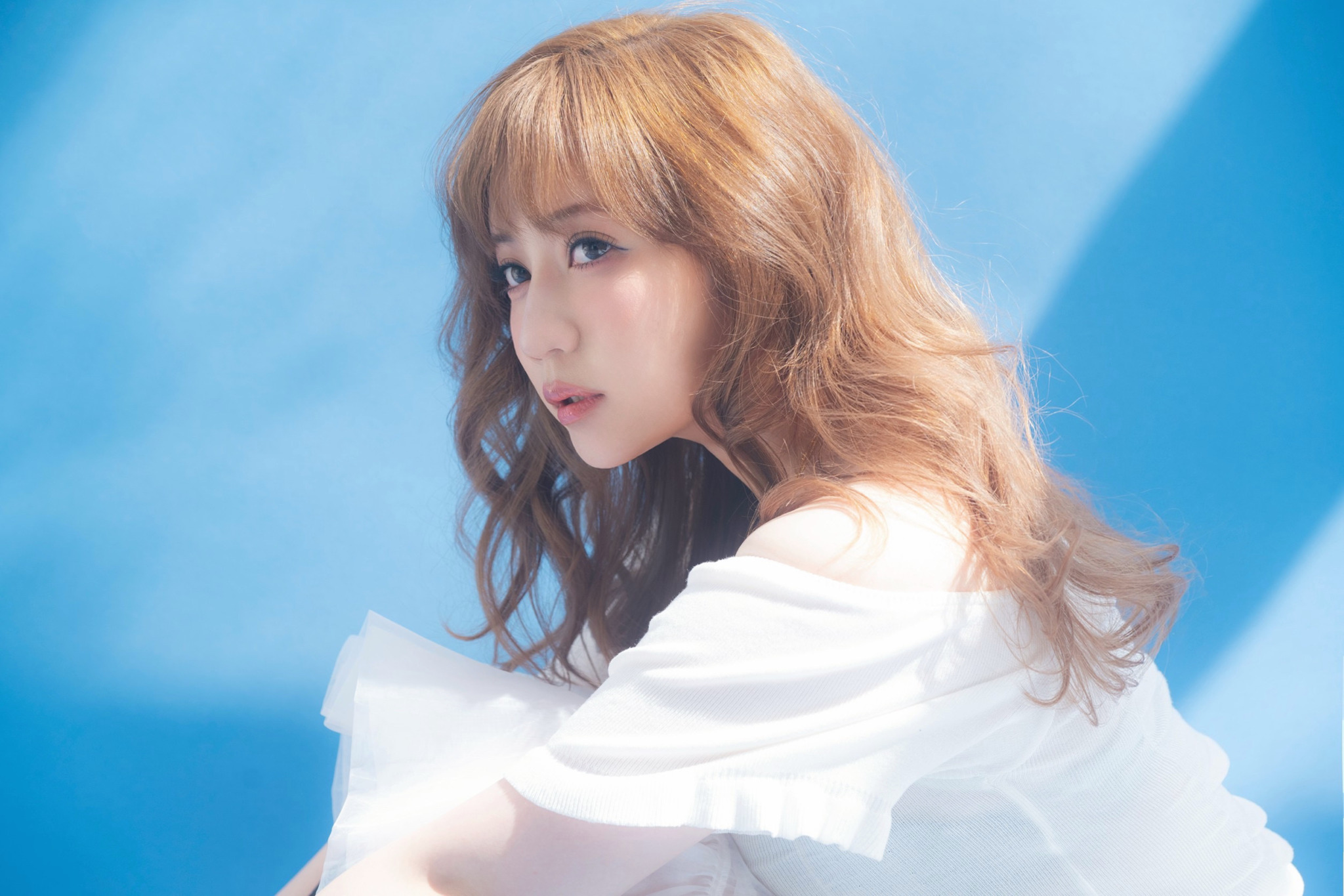 流行りの音楽では埋められない穴を埋めたい、MACOが貫く変わらないアーティスト性 - QJWeb クイック・ジャパン ウェブ