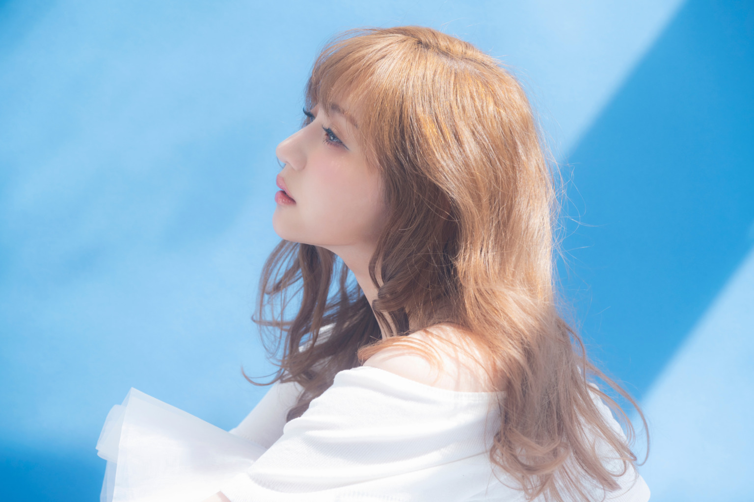 流行りの音楽では埋められない穴を埋めたい、MACOが貫く変わらないアーティスト性 - QJWeb クイック・ジャパン ウェブ