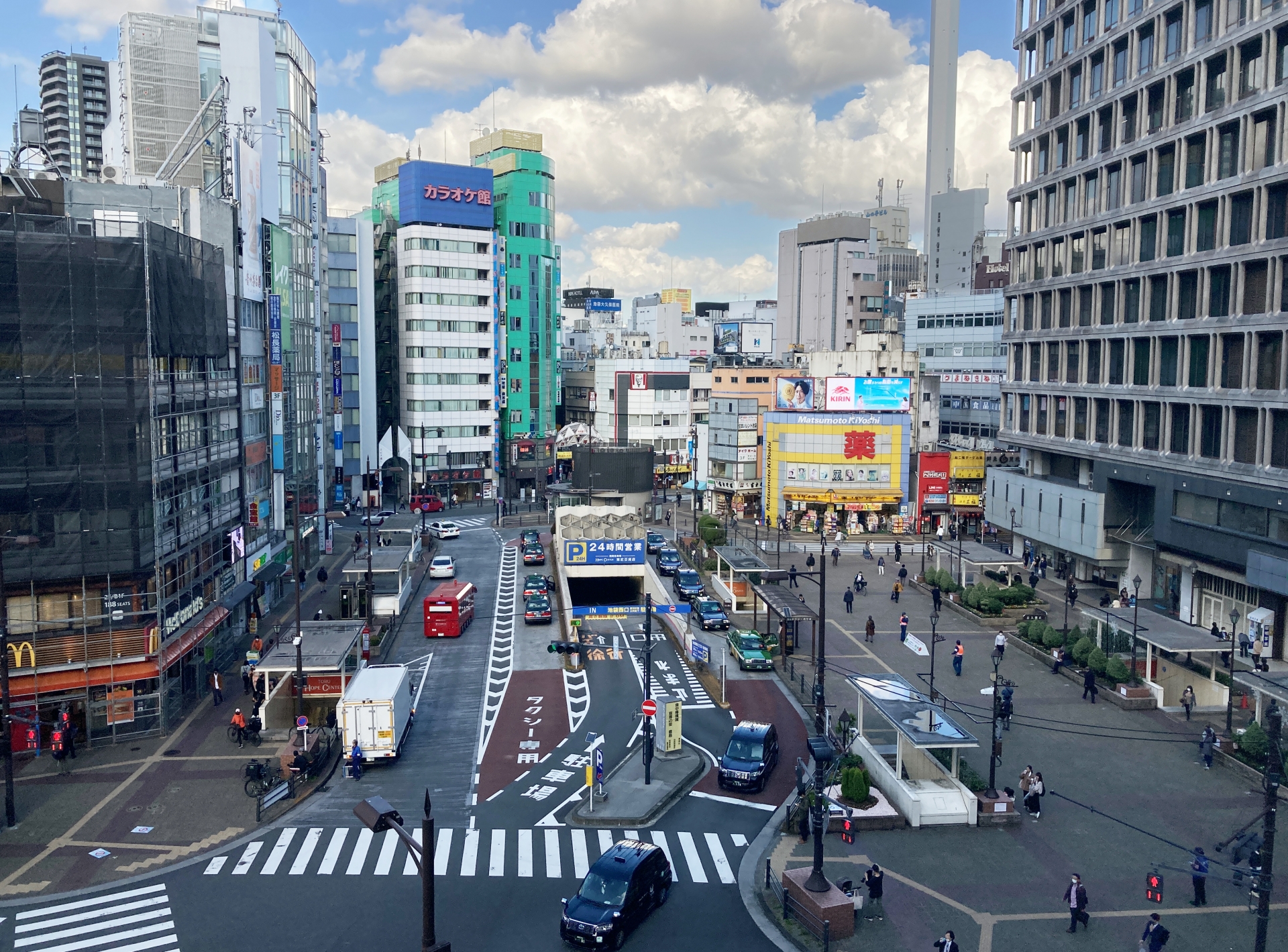 九州から上京して左官工歴60年！列島改造ブームとバブル景気を駆け抜けた昔気質の職人のたったひとつの淡い恋…「思い出だけじゃ、生きていけないからね」【佐伯ポインティのご長寿猥談 #2 ...